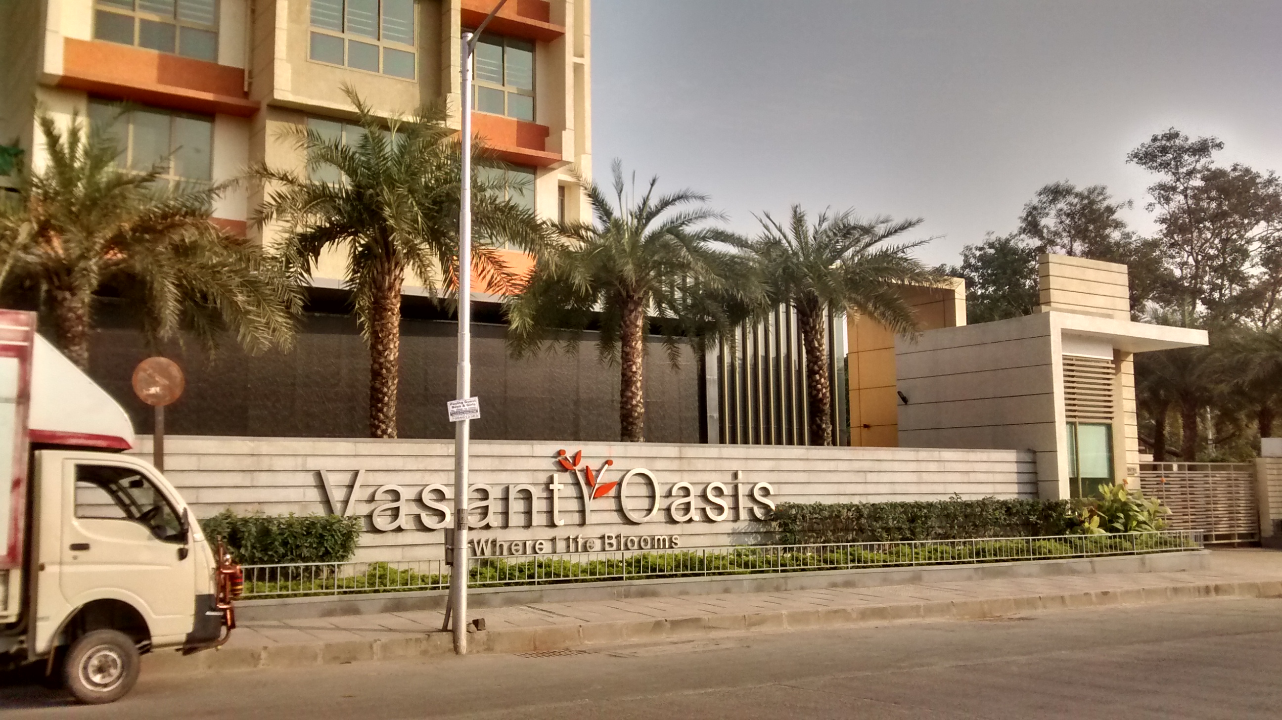 Vasant Oasis Tower 15 Danica Project at Andheri East by Sheth Creators ...